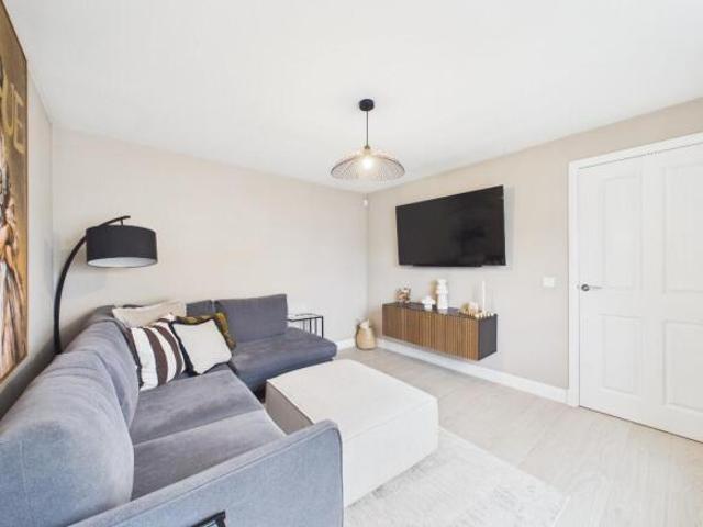 3 bedroom semi detached house for sale in Andover Wynd, Merlin Gardens, East Kilbride, G74