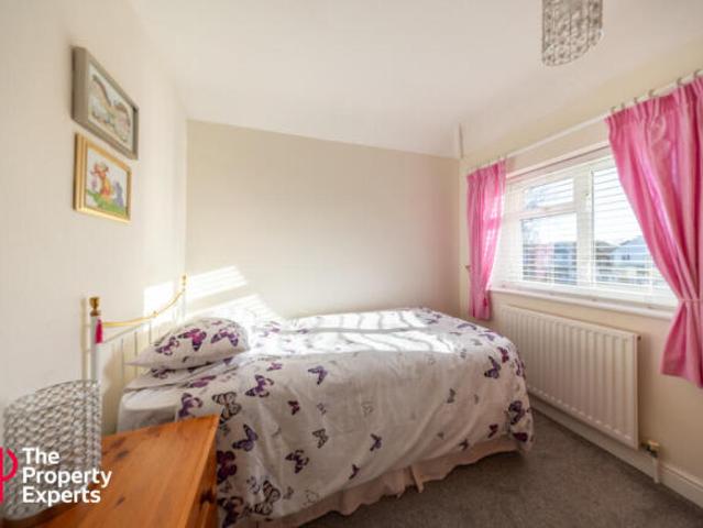 3 bedroom semi detached house for sale in Antrim Road, Reading, RG5