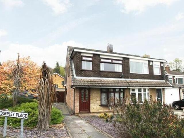 3 Bedroom Semi detached House For Sale In Ashton in makerfield, Wigan