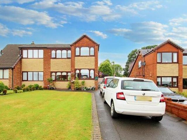 3 Bedroom Semi detached House For Sale In Ashton in makerfield, Wigan