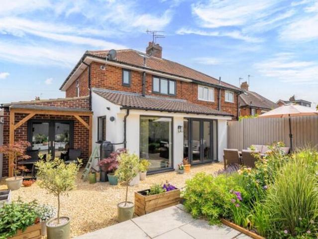 3 bedroom semi detached house for sale in Ash Road, Harrogate, HG2