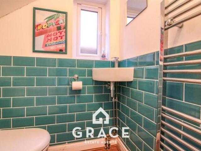 3 bedroom semi detached house for sale in Ashcroft Road, Ipswich, IP1