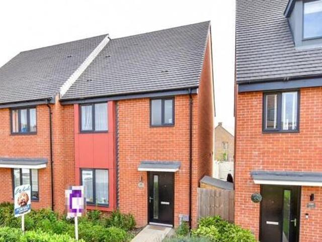 3 Bedroom Semi detached House For Sale In Ashford