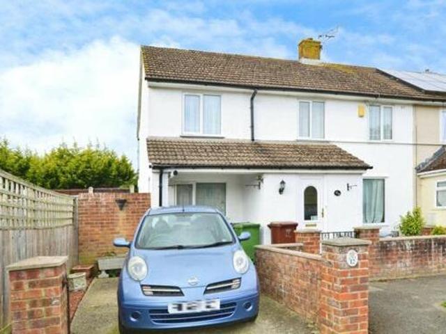 3 Bedroom Semi detached House For Sale In Ashford