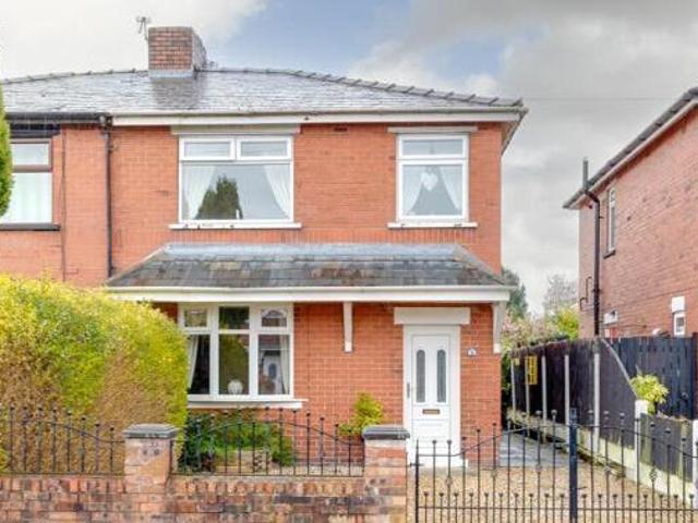 3 Bedroom Semi detached House For Sale In Aspull