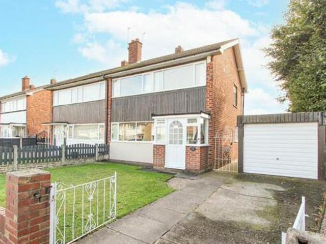 3 Bedroom Semi detached House For Sale In Armthorpe, Doncaster