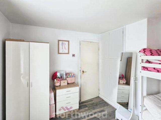 3 bedroom semi detached house for sale in Arklow Road, Intake, Doncaster, DN2