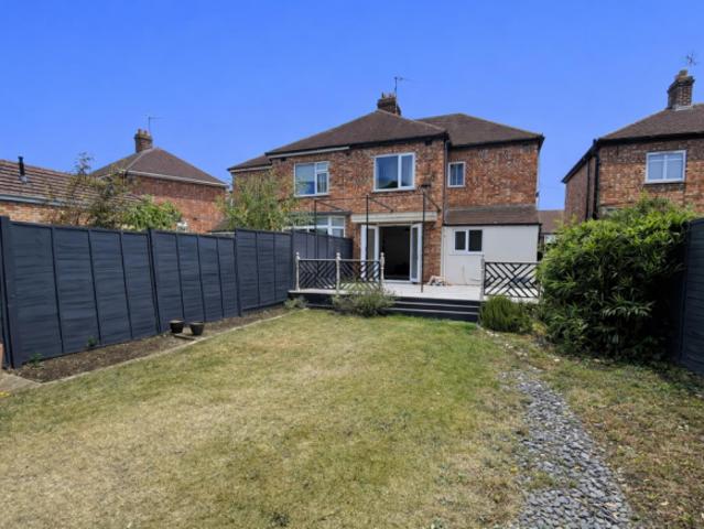 3 bedroom semi detached house for sale in Arundel Road, Peterborough, PE4