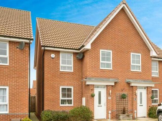 3 Bedroom Semi detached House For Sale In Auckley