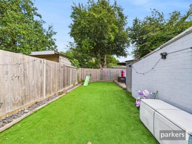 3 bedroom semi detached house for sale in Austin Road, Woodley, Reading, Berkshire, RG5