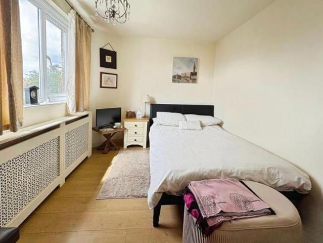 3 bedroom semi detached house for sale in Avondale Avenue, Newcastle Upon Tyne, NE12