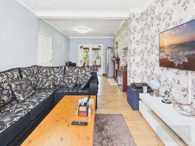 3 bedroom semi detached house for sale in Averil Road, Leicester, LE5