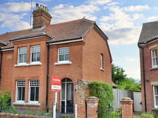 3 Bedroom Semi detached House For Sale In Aylsham