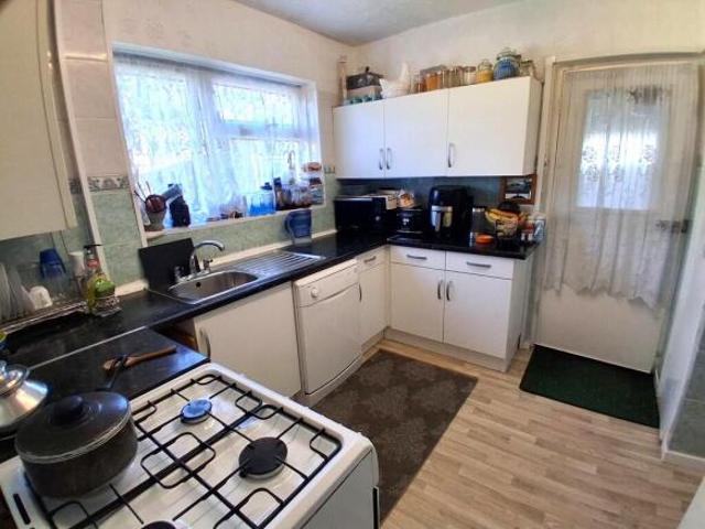 3 bedroom semi detached house for sale in Bancroft Close, Cambridge, CB1