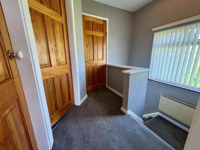3 bedroom semi detached house for sale in Back Lane Bradford, BD13