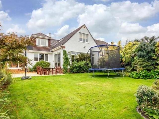 3 Bedroom Semi detached House For Sale In Backwell
