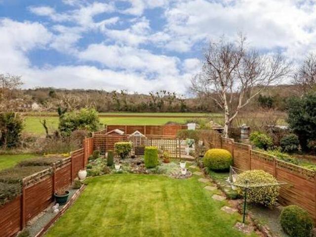 3 Bedroom Semi detached House For Sale In Backwell