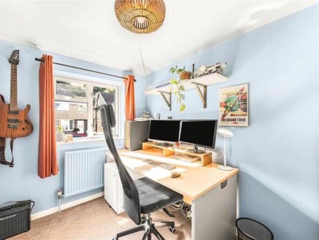 3 bedroom semi detached house for sale in Bagley Close, Kennington, OX1