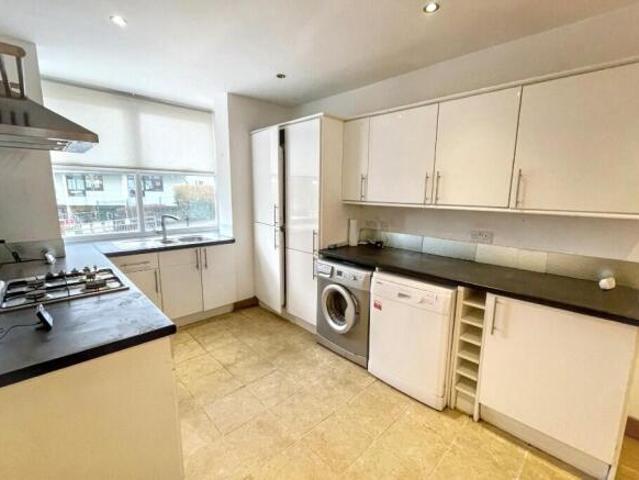 3 bedroom semi detached house for sale in Balfour Road, BN1