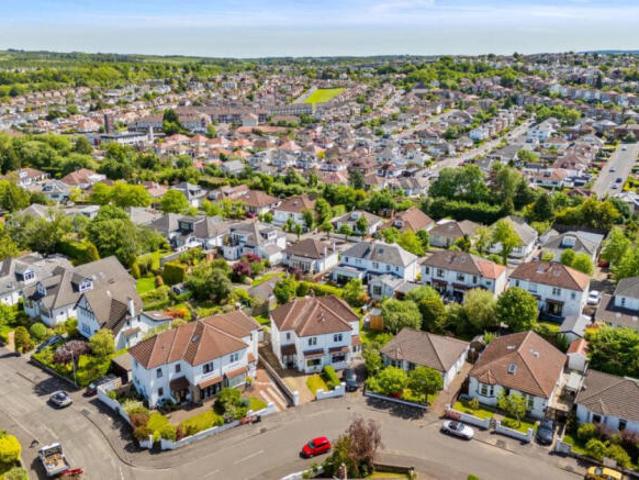 3 bedroom semi detached house for sale in Balmeg Avenue, Giffnock, G46