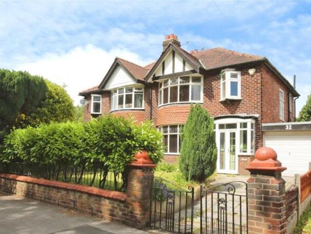 3 bedroom semi detached house for sale in Balmoral Road, Heaton Moor, Stockport, SK4