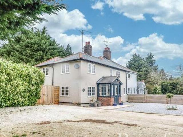 3 Bedroom Semi detached House For Sale In Bardfield Saling
