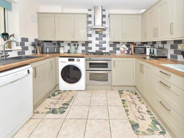 3 bedroom semi detached house for sale in Barncroft Road, Chell Heath, Stoke on Trent, ST6