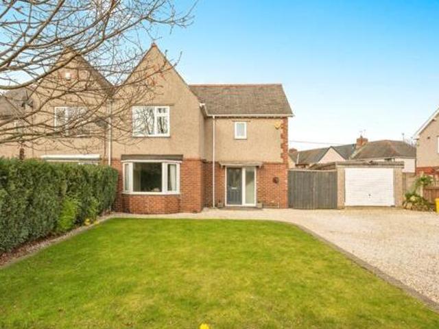 3 Bedroom Semi detached House For Sale In Barnby Dun