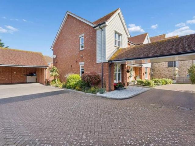 3 bedroom semi detached house for sale in Barnes Way, Herne Bay, CT6
