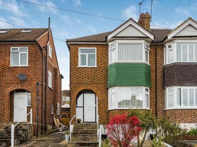 3 Bedroom Semi detached House For Sale In Barnet