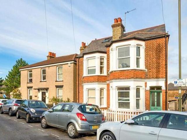 3 Bedroom Semi detached House For Sale In Barnet