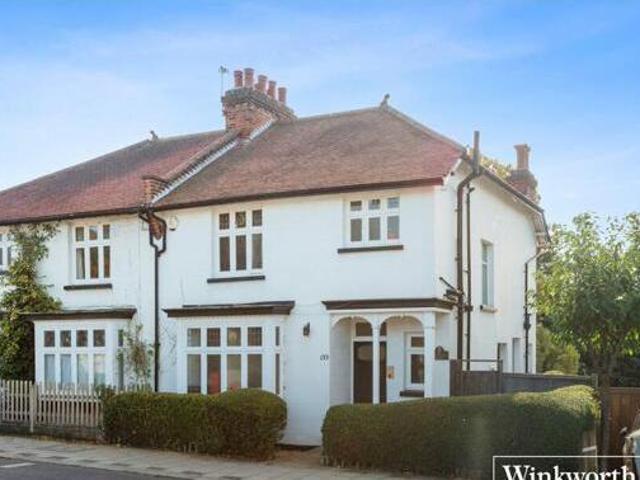 3 Bedroom Semi detached House For Sale In Barnet