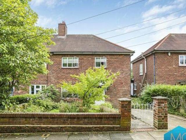 3 Bedroom Semi detached House For Sale In Barnet