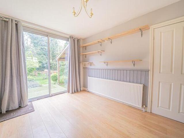 3 bedroom semi detached house for sale in Barnmoor Rise, Solihull, B91