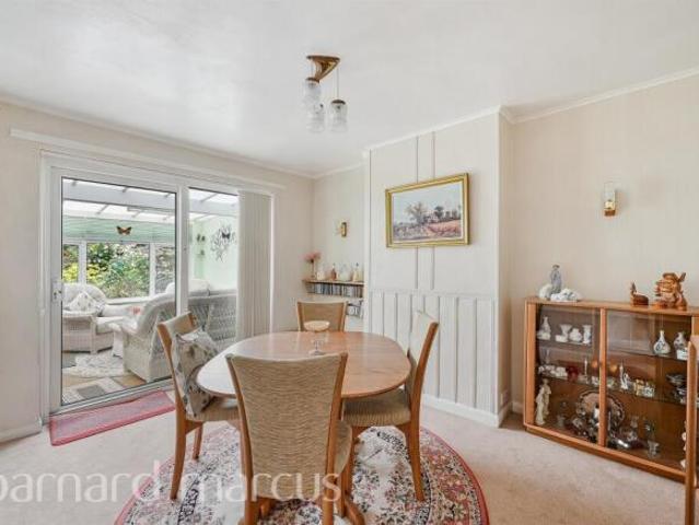 3 bedroom semi detached house for sale in Barnsbury Close, New Malden, KT3