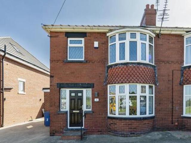 3 Bedroom Semi detached House For Sale In Barnsley, South Yorkshire