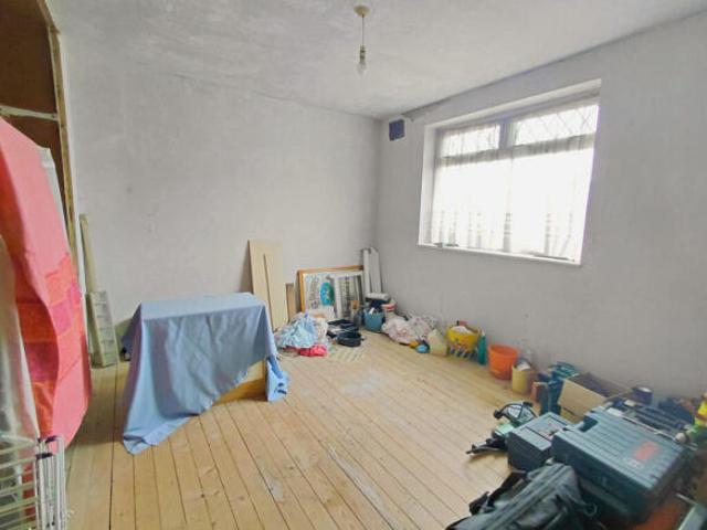 3 bedroom semi detached house for sale in Barrington Road, Worthing, BN12