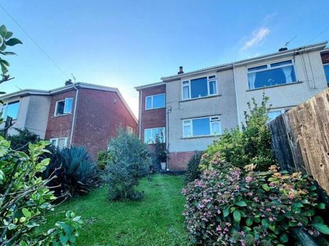 3 Bedroom Semi detached House For Sale In Barry