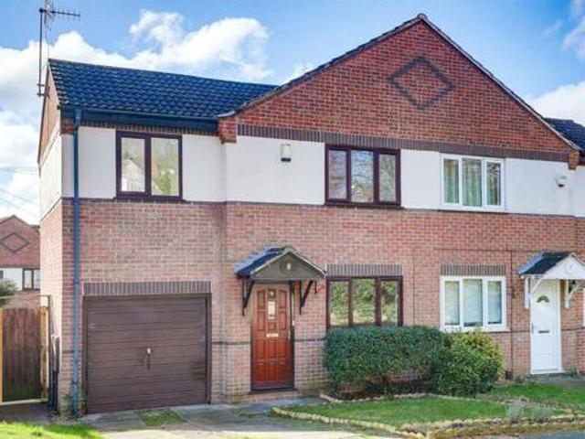 3 Bedroom Semi detached House For Sale In Basford, Nottinghamshire