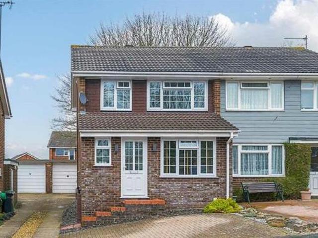 3 Bedroom Semi detached House For Sale In Basingstoke