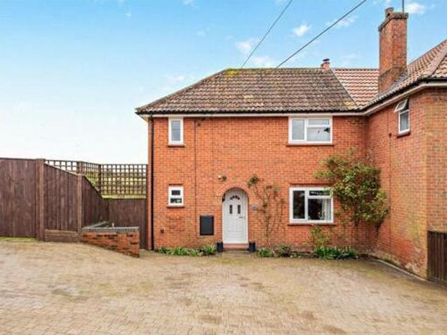 3 Bedroom Semi detached House For Sale In Basingstoke, Hampshire