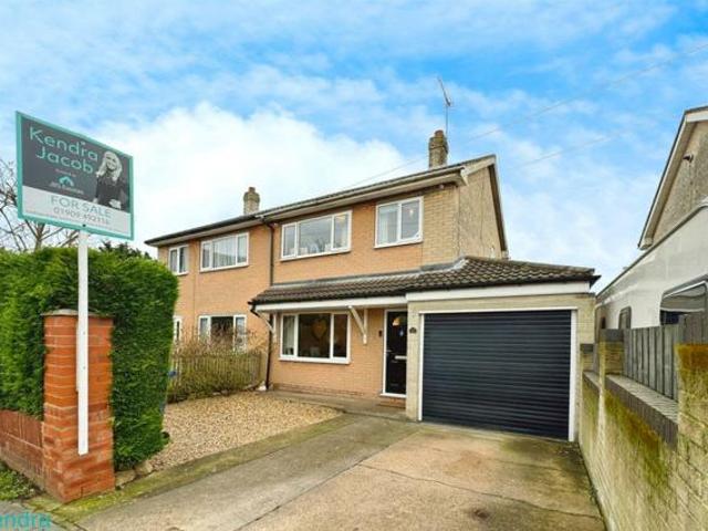 3 Bedroom Semi detached House For Sale In Bawtry