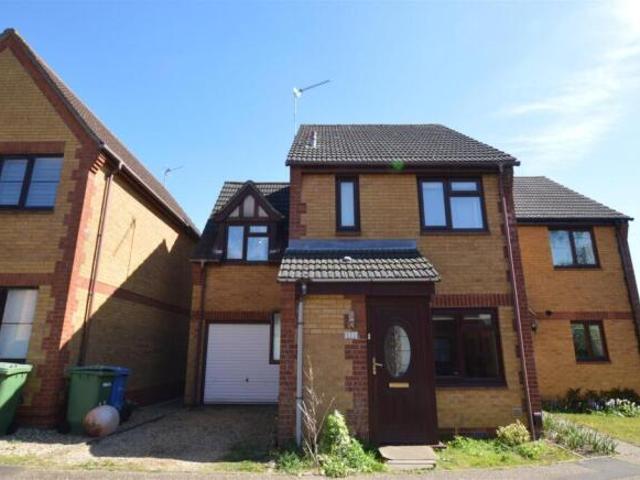 3 bedroom semi detached house for sale in Baxter Court, Norwich, NR3