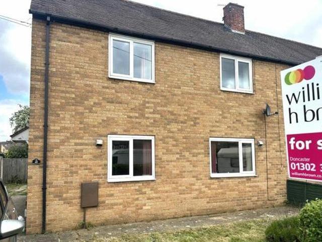 3 Bedroom Semi detached House For Sale In Bentley