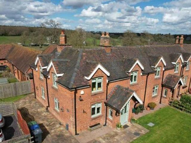 3 Bedroom Semi detached House For Sale In Beoley