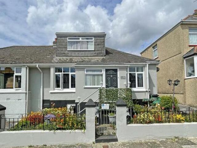 3 Bedroom Semi detached House For Sale In Beacon Park