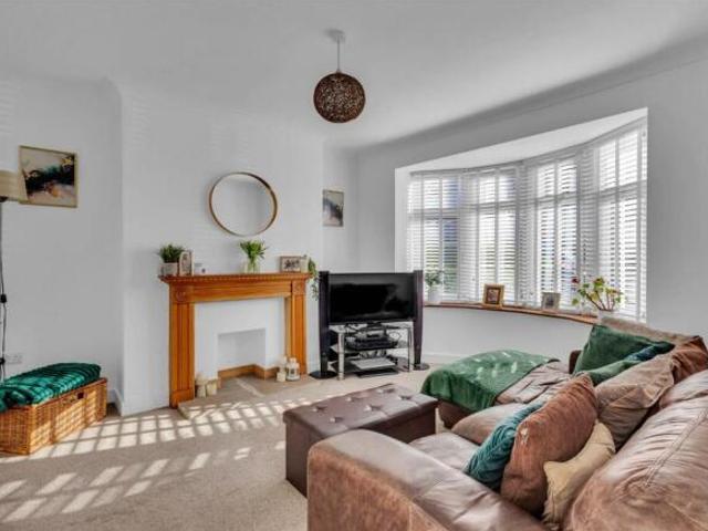3 bedroom semi detached house for sale in Beadon Avenue, Waterloo, Huddersfield, HD5