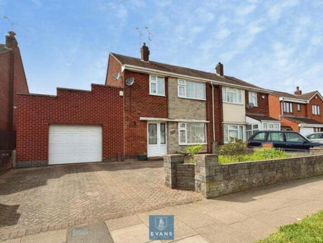 3 bedroom semi detached house for sale in Beake Avenue, Coventry, CV6