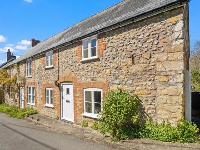 3 Bedroom Semi detached House For Sale In Beaminster