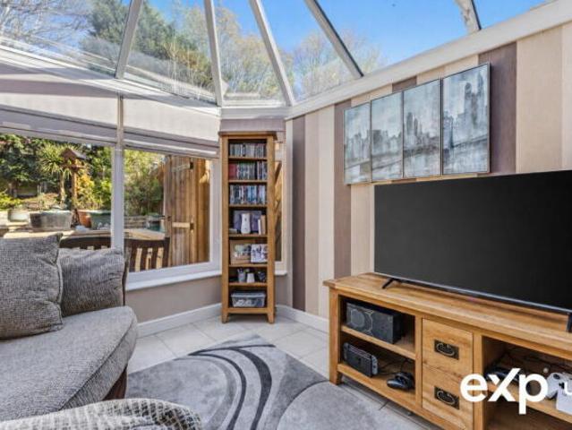3 bedroom semi detached house for sale in Bedale Road, Daybrook, NG5